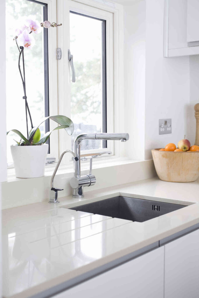 7 Benefits of a Hot Water Faucet In Your Kitchen - WalterWorks Hardware